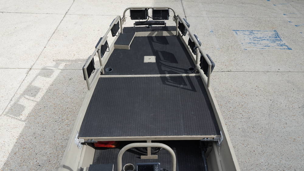 2010-Gator-Tail-1854-Brown-287 | Kenner, LA | Marine & Powersports ...